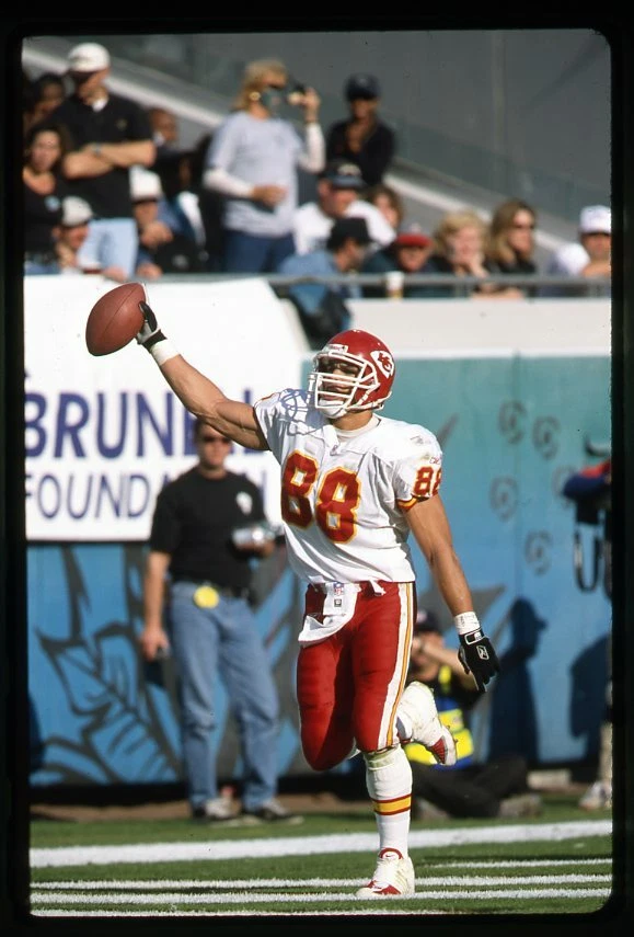 Tony Gonzalez Falcons Tony Gonzalez Falcons