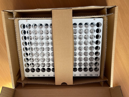 Satz von 2 x Agilent Fraktionssammler Rack , 1100 / 1200 / series ...