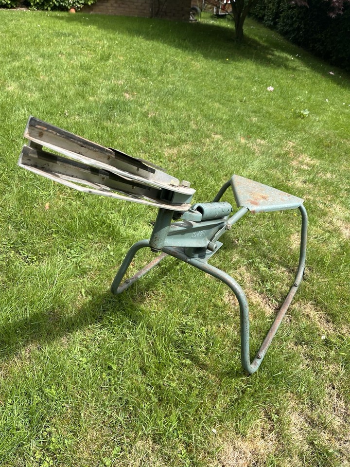 Vintage Manual Clay Pigeon Trap Thrower - Heavy Duty Cast & Steel ...