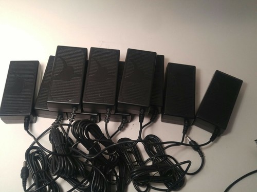 CRESTRON PW-2420RU Regulated Universal Power SUPPLY pack 24V CP3 CP3N ...