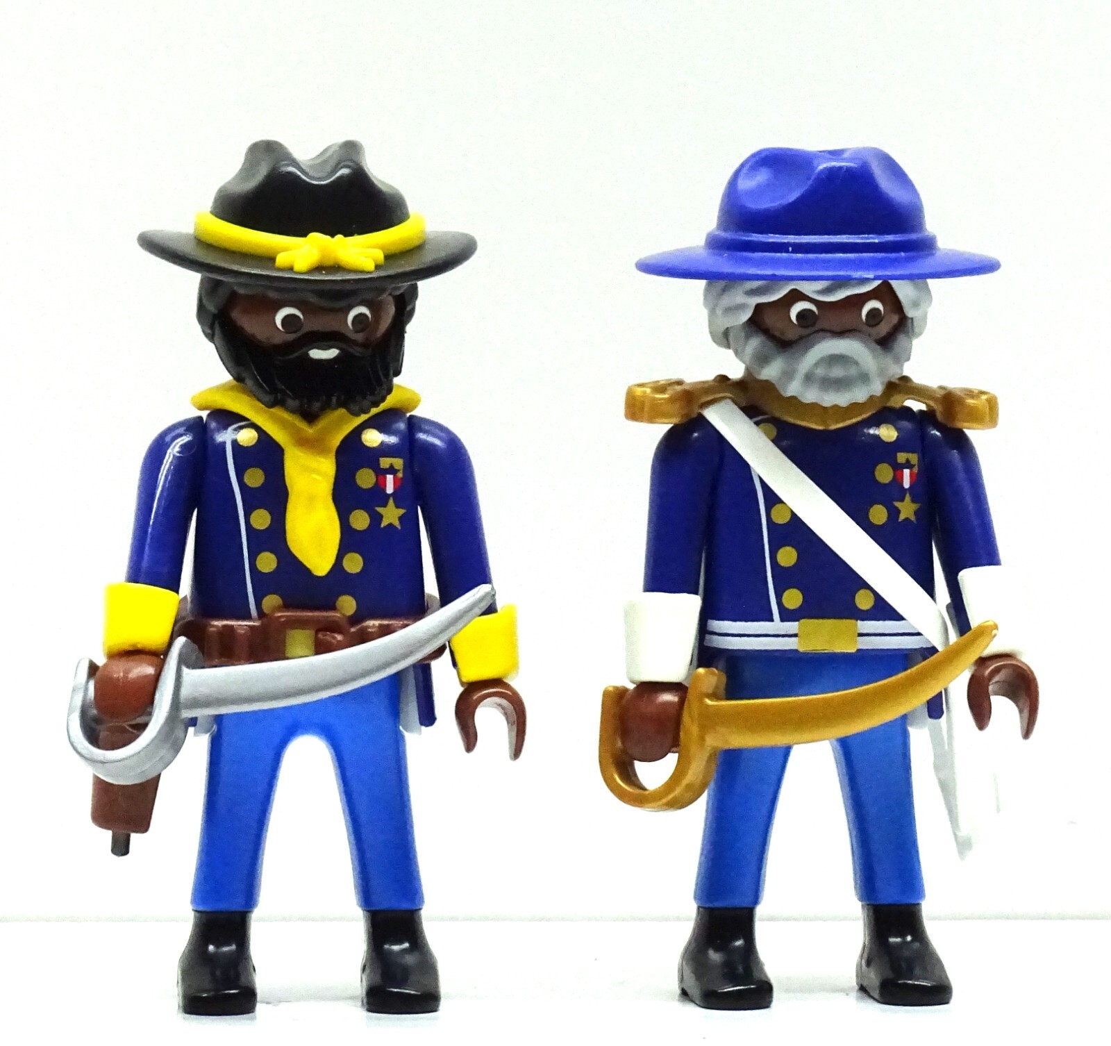 2 x NORTHERN OFFICER GENERAL Playmobil to Africa Buffalo vs Southern ...