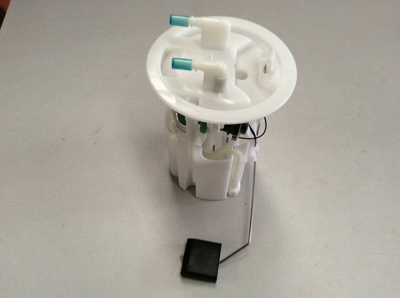 PEUGEOT 206 406 FUEL PUMP, O-RING SEAL, TOP CAP 1607401680 1525.N9 ...