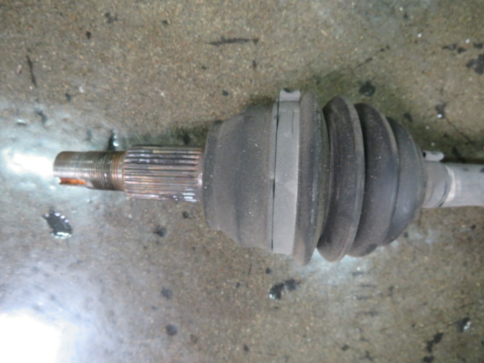 2014 Maserati Quattroporte, LH, Left Front Axle Shaft, Used, P/N ...