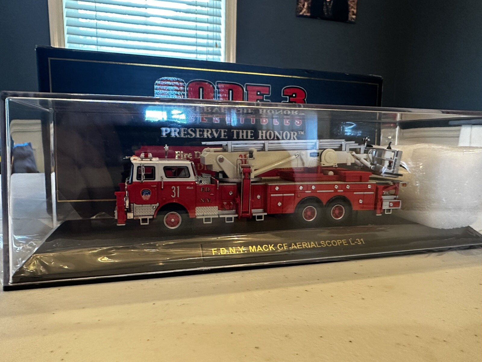 Code 3 Collectibles FDNY Mack CF Aerialscope Ladder 31 | eBay