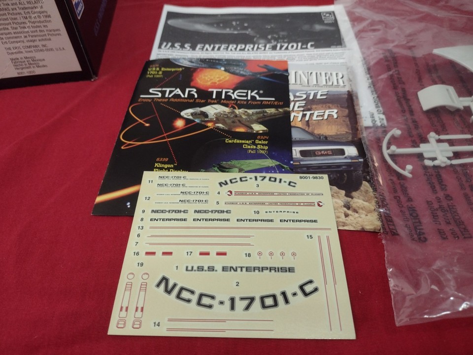 Star Trek Enterprise C - 1:1400 Scale Model Kit, #8001, Open Complete ...