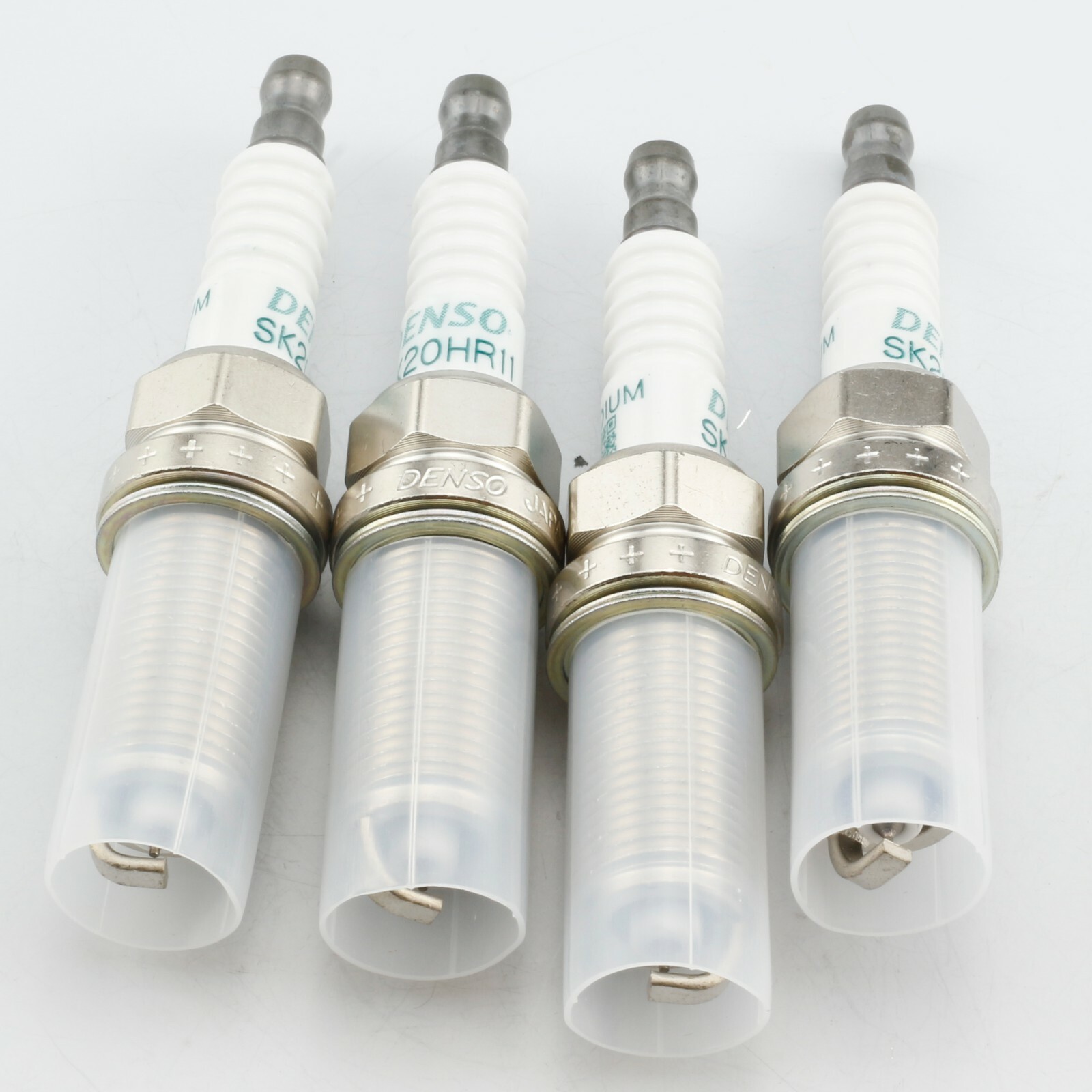 4Pcs New DENSO 90919-01191 SK20HR11 For Toyota / Lexus V8 Spark Plugs ...