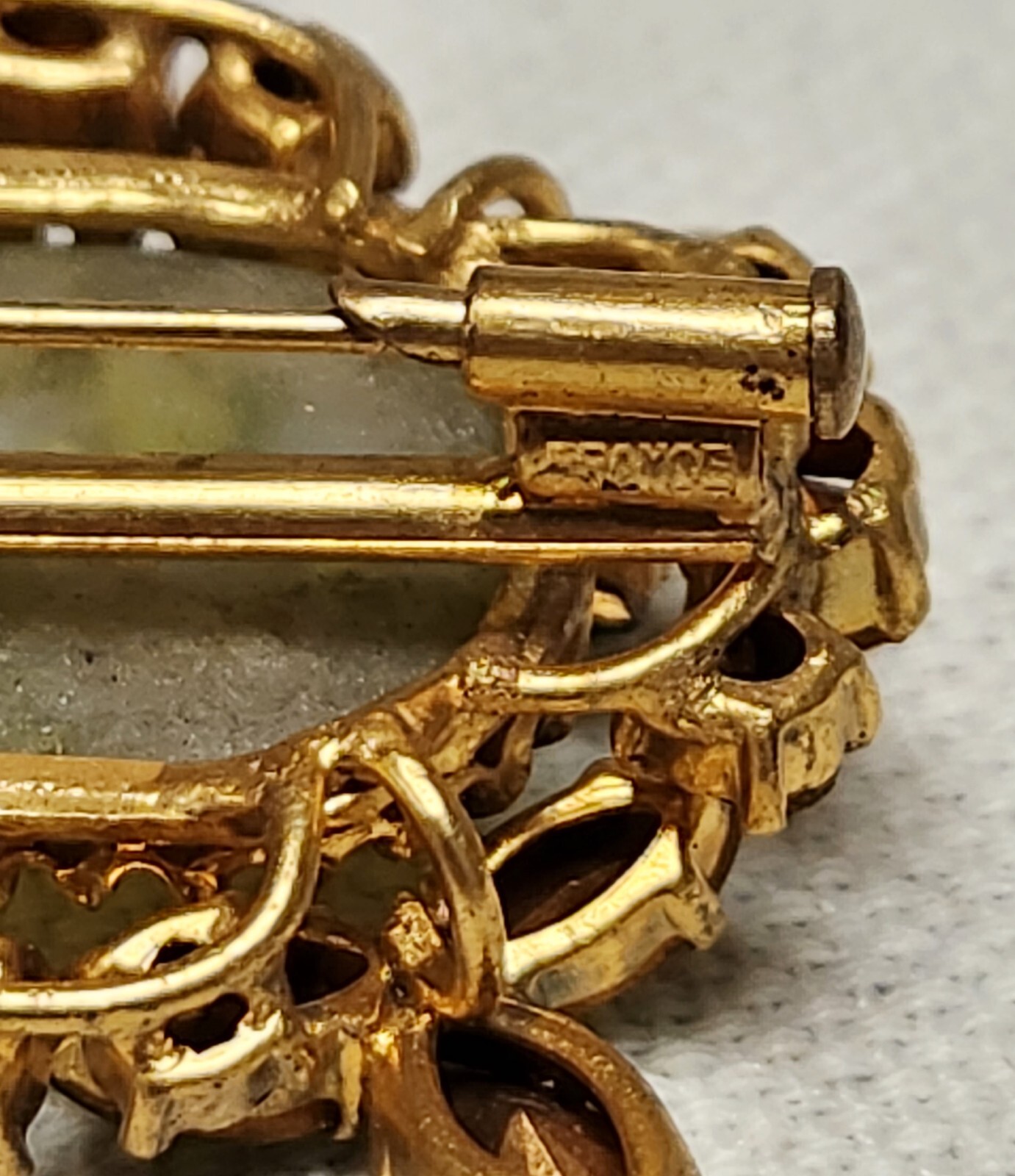 Small Vintage Green Art Glass Olivine RS Brooch Roger Jean Pierre ...