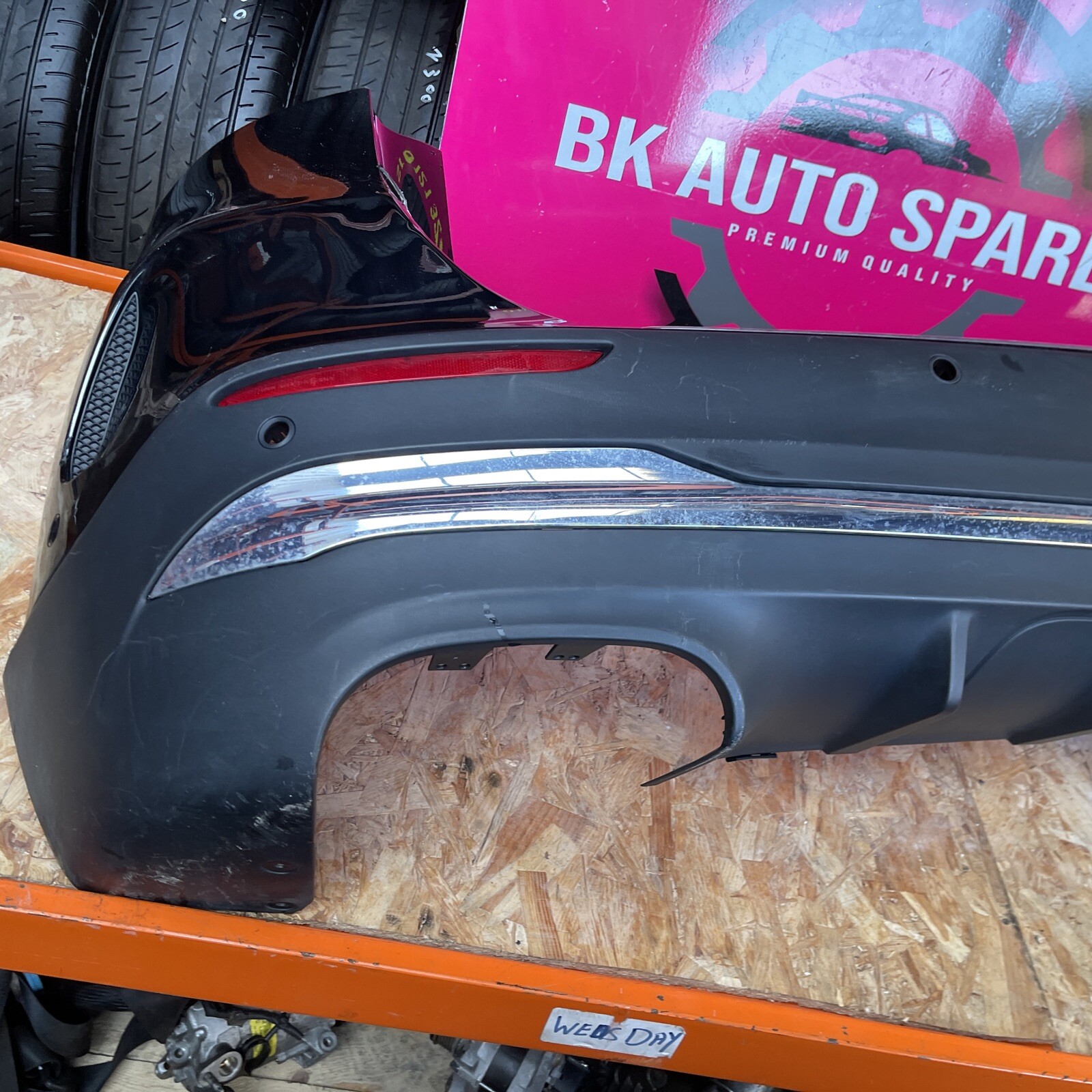 2020 2021 MERCEDES GLA AMG Line REAR BUMPER & DIFFUSER & STRIP ...