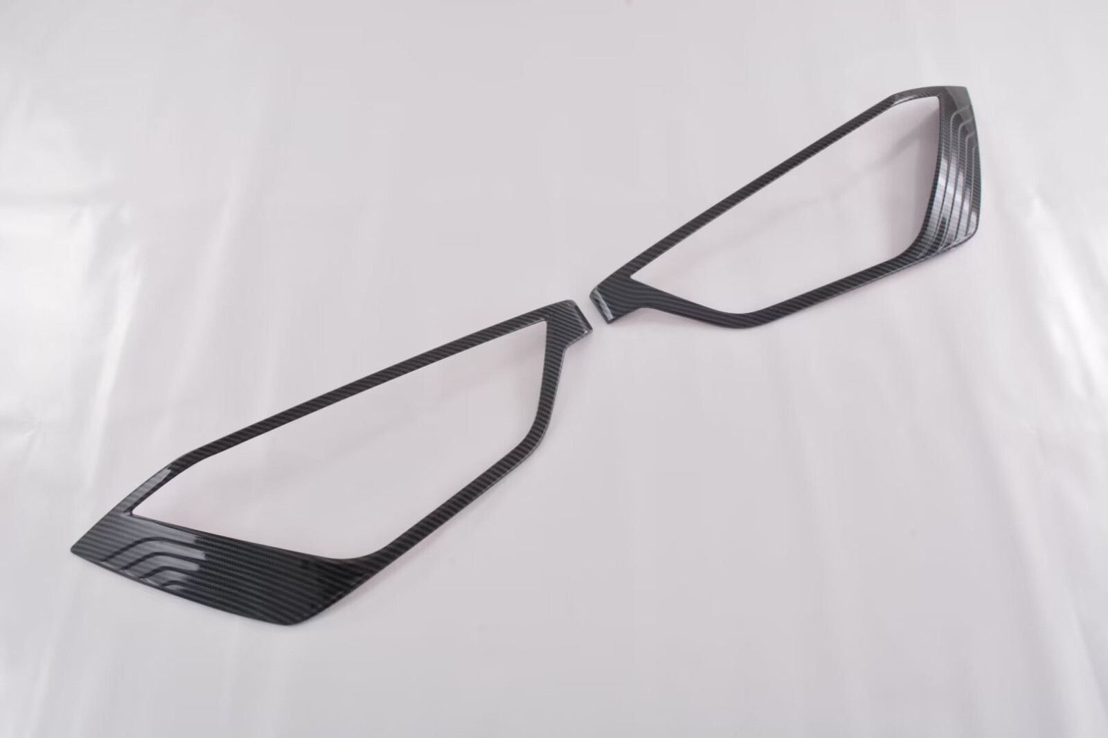 For 2024 Isuzu D-MAX Car Accessories Front Carbon Fiber Fog Light Lamp ...