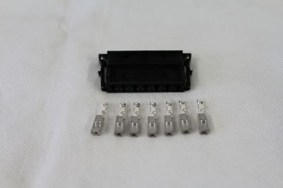 NEW Genuine Mercedes-Benz 7-Pin Connector Plug Socket and Connector Pin ...