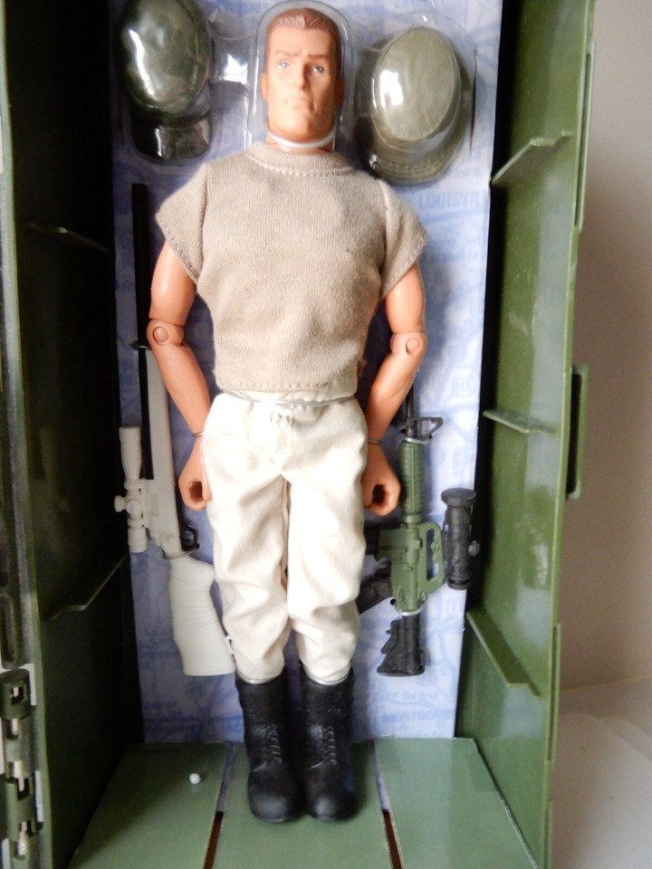 Vtg 2001 GI JOE Footlocker with Sniper Gear; Joe + Gear are Factory ...