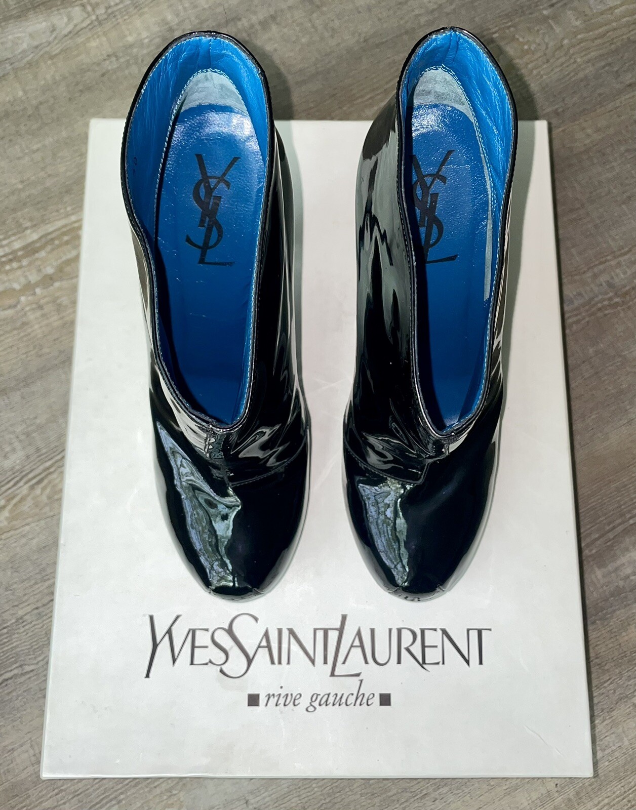 Yves Saint Laurent Limited Edition Tribute Ankle Boot… - Gem