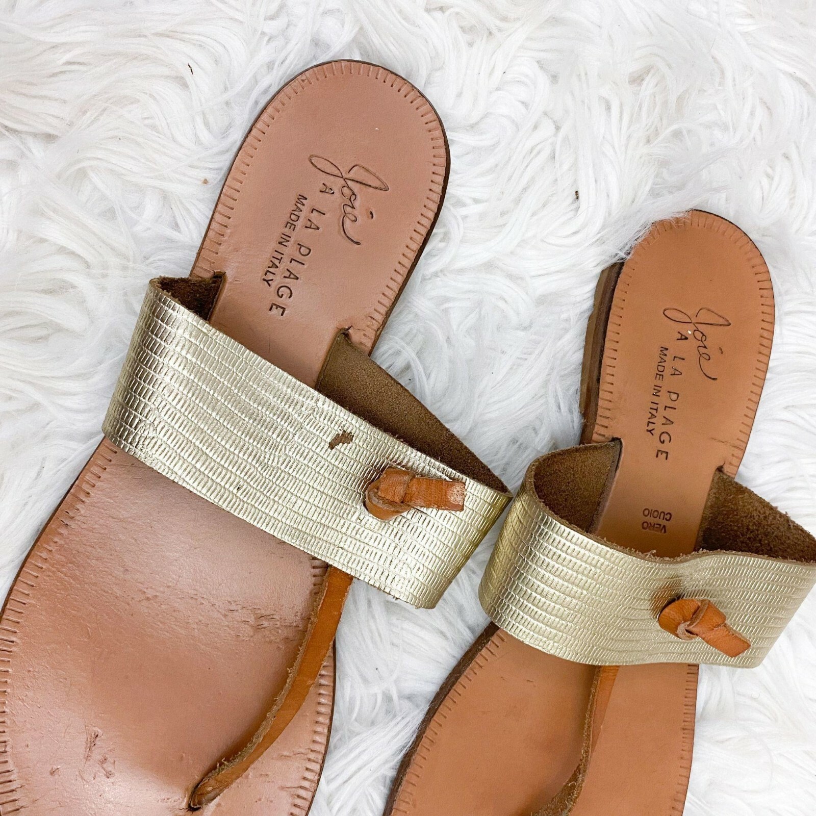 Joie A La Plage Nice Gold Thong Sandals 9.5 - Gem