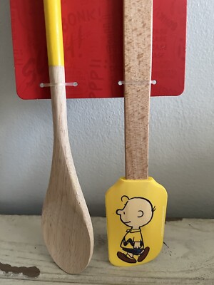 Peanuts SNOOPY Charlie Brown Silicone Spatula & Spoon Set NEW Holiday ...