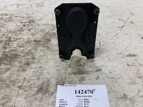 International Bendix PP-DC Air Brake Valve 5005855 From 2012 DuraStar ...