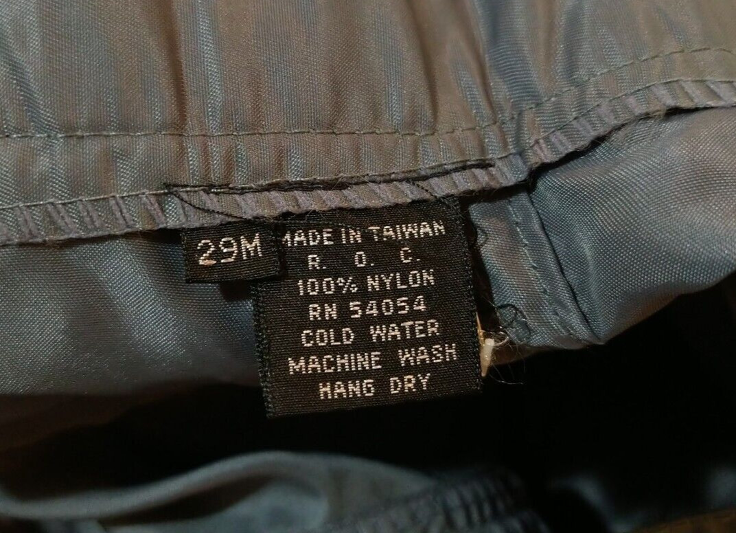 BUGLE BOY USA Co GREY PARACHUTE Pants 80s Nylon Zippe… - Gem