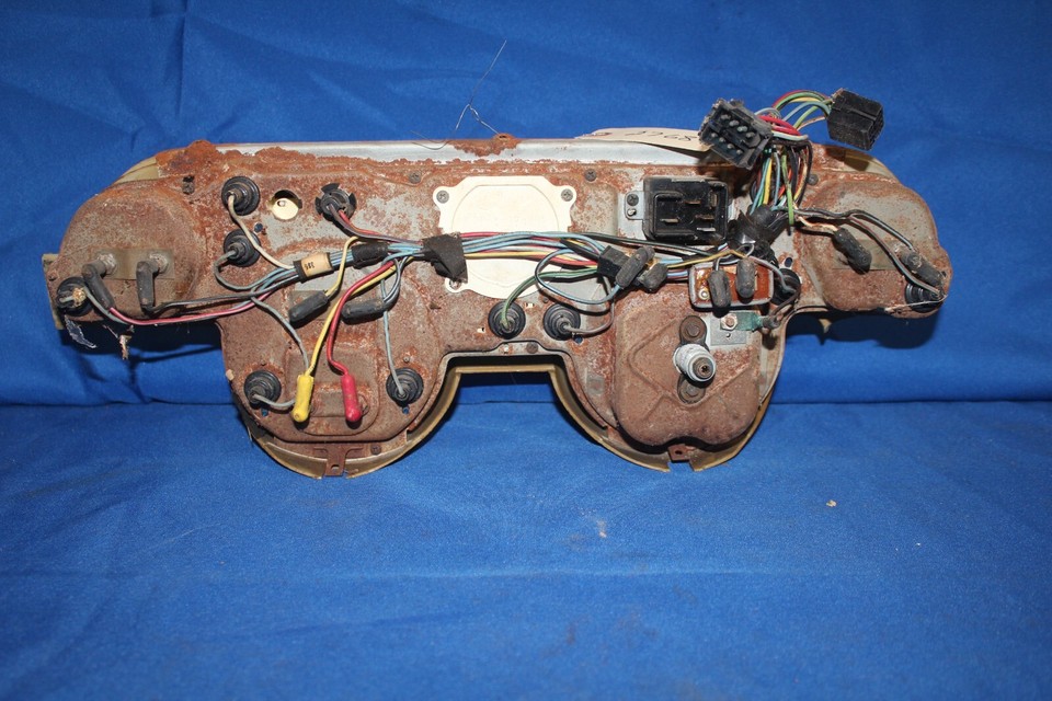 1968 MUSTANG COMPLETE USED ORIGINAL INSTRUMENT CLUSTER NON TACH (2768 ...