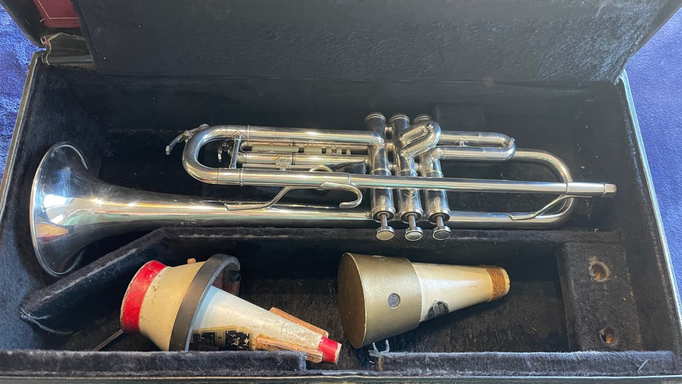 Getzen Eterna Severinsen Model Trumpet LARGE BORE Circa 1967 Original ...
