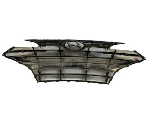 Hyundai Elantra Sedan 2019–2020 Upper Grille Non-Adaptive OEM 86351 ...