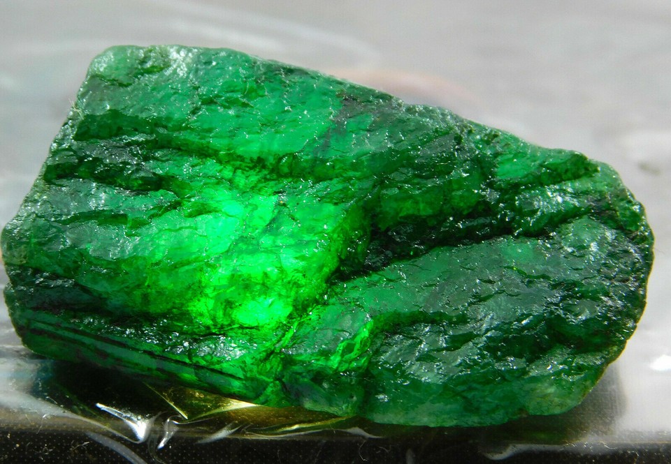 DYED Nice 53Ct Natural Translucent Green Colombian Emerald Rough Loose ...