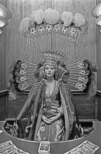 Jane Seymour in costume as the clairvoyant Solitaire UK OLD PHOTO | eBay