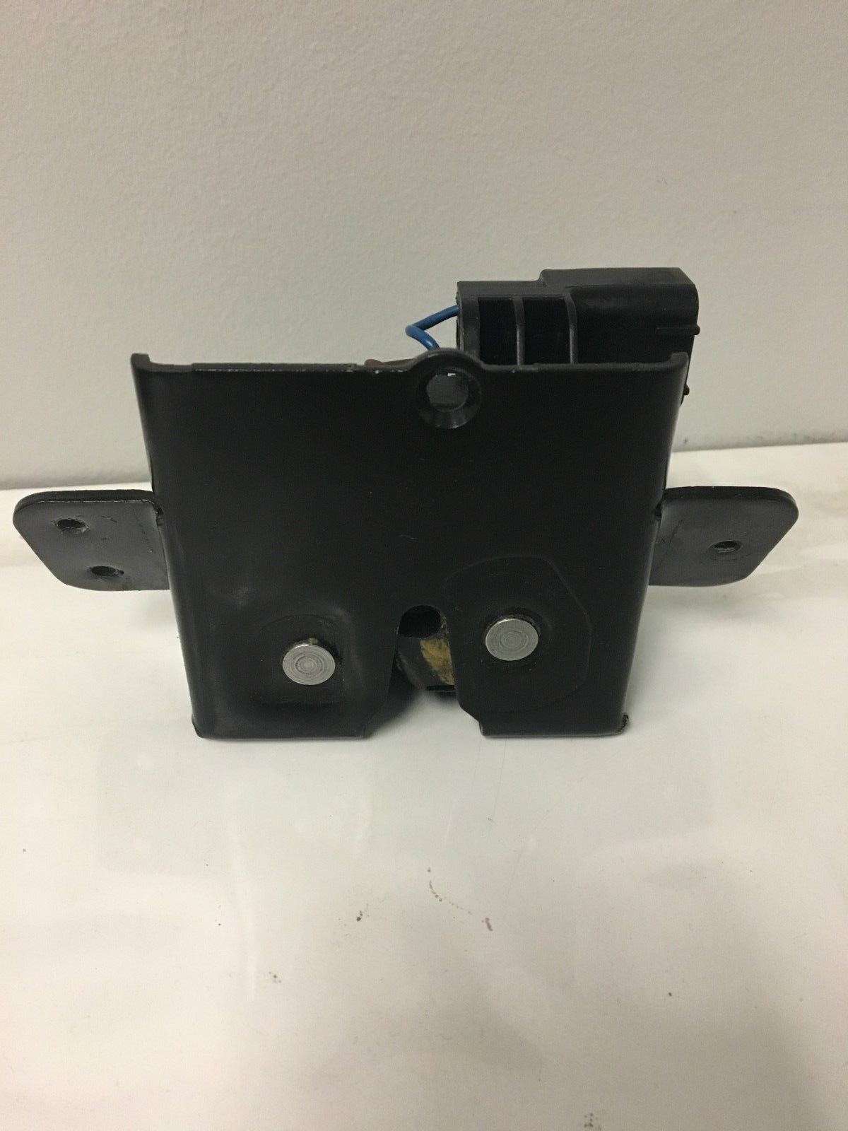 OEM 09-17 CHEVY TRAVERSE EQUINOX REAR TRUNK GATE LOCK LATCH ACTUATOR ...