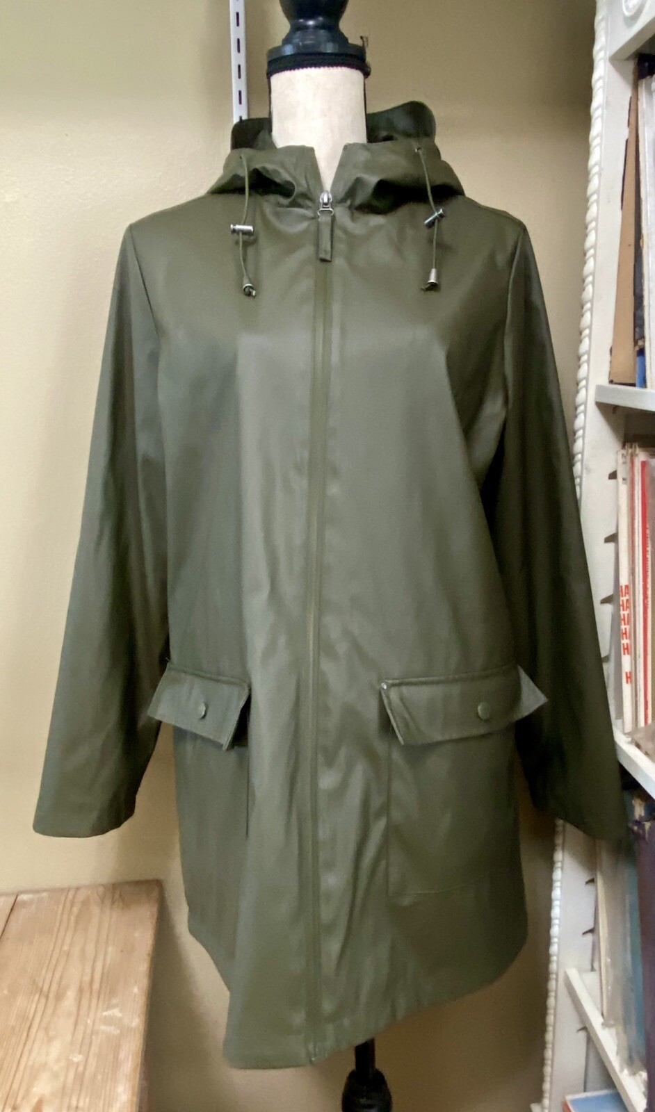 DIP Army Green Zip Front Wind Breaker Rain Jacket Hoo… - Gem