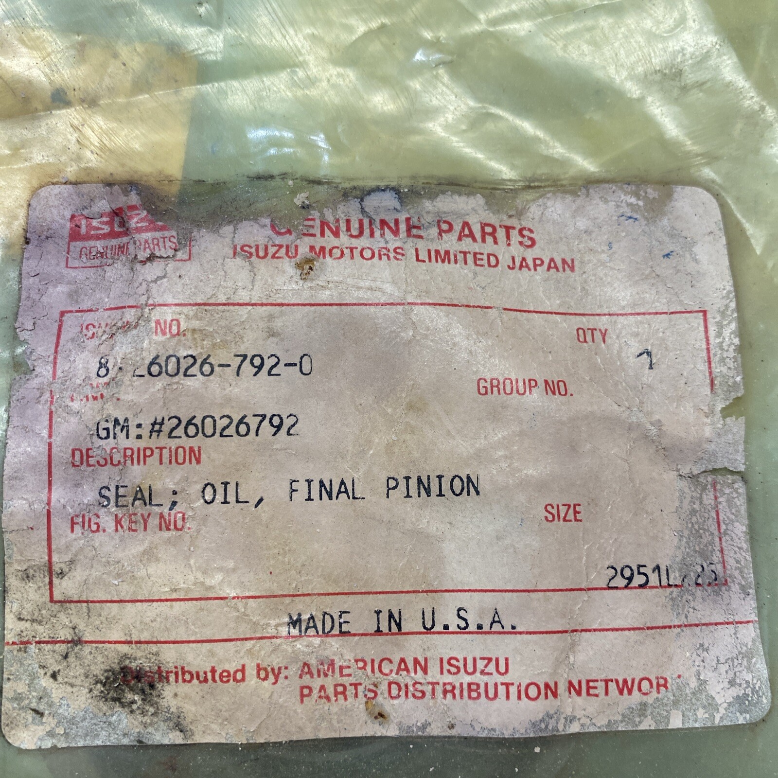 New ISUZU OEM final Pinion Seal Oil Seal 26026792 85-00 Small Isuzu ...