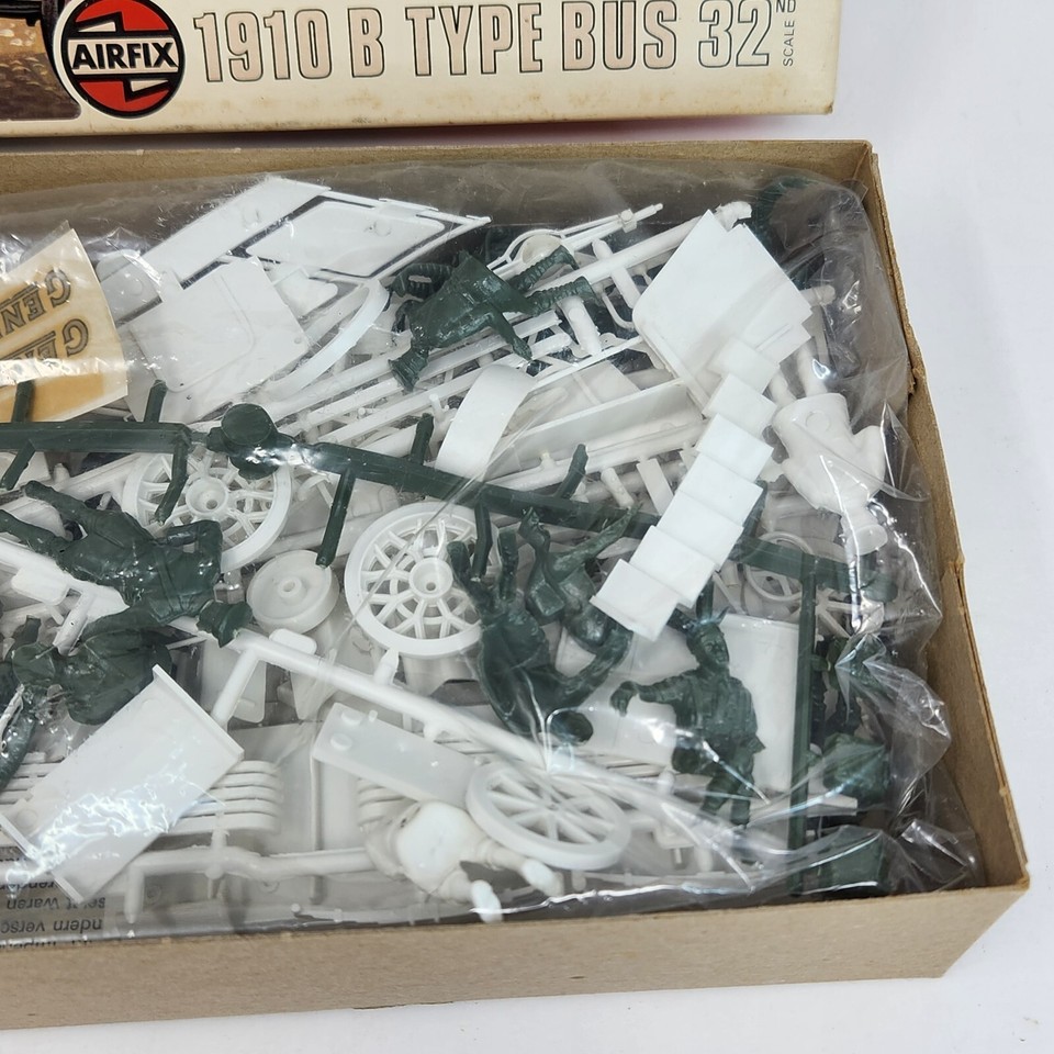 VINTAGE 1972 AIRFIX 1910 B TYPE BUS 1:32 PLASTIC MODEL KIT NEVER USED ...