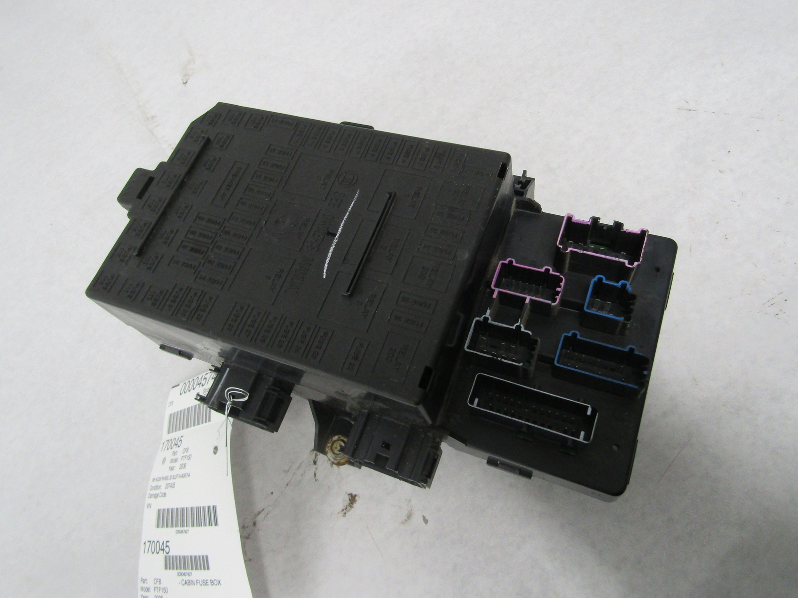 CABIN FUSE BOX RH KICK PANEL ID 6L3T-14A067-AC FORD PICKUP F150 06 | eBay