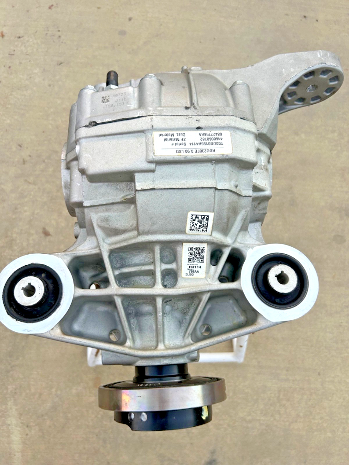 15 - 23 Dodge Challenger Scat Pack RT 6.4L OEM NEW 3.90 LSD Rear ...