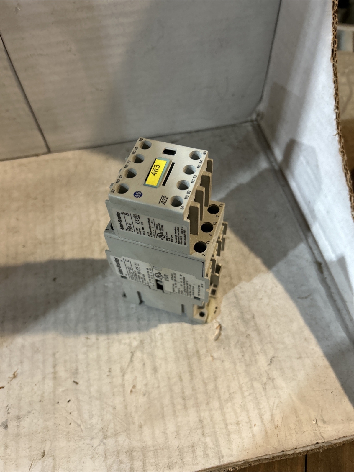 ALLEN BRADLEY 100-C37*00 SER C CONTACTOR 600VAC 60AMP 30HP 3PH COIL ...