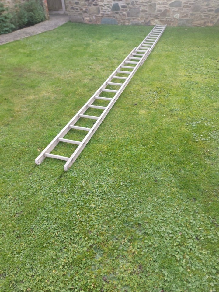 4.4m (14.4ft) Aluminium Double Extension Ladder 15 Rung (per section ...