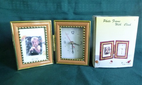 Vintage Hinged Foldable Brass Photo Frame & Quartz Analogue Desk Clock ...