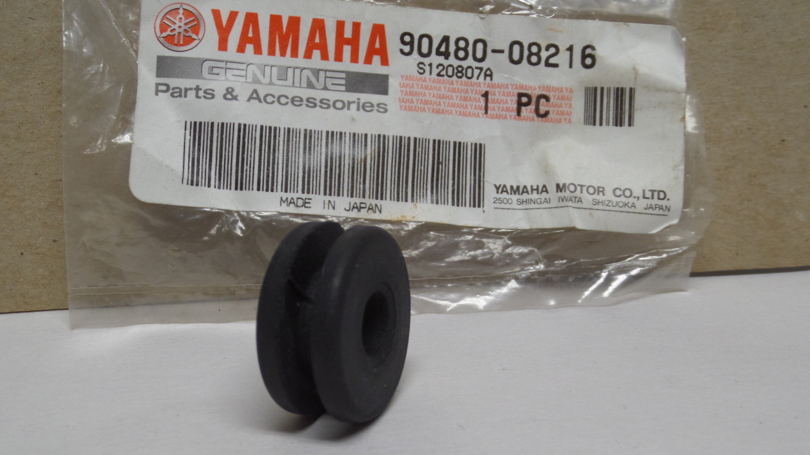 NOS Yamaha Rear Shock Swing Arm Grommet 84-89 XT600 78-81 XT500 90480 ...