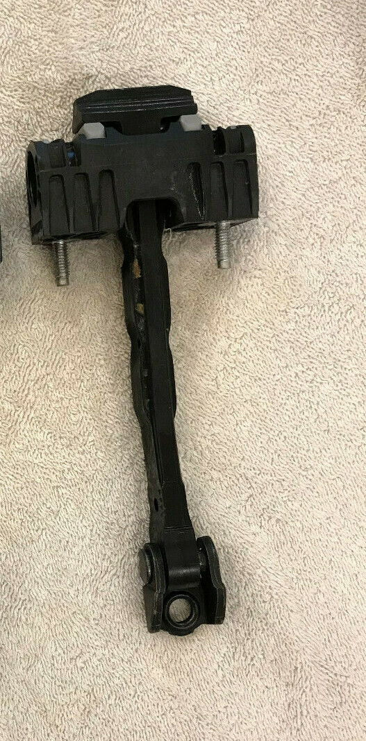 VOLVO S60 2.0 2016 T6 Front Door Stop 31298466 OEM | eBay