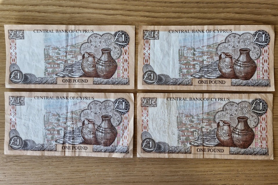Cypriot Pound Banknote four x £1 notes, 2001 x 3, 1998 x 1, delivery to ...