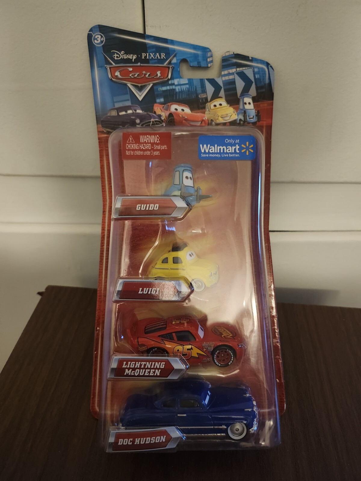 Disney Pixar Cars 4 Pack Walmart Exclusive GUIDO LUIGI LIGHTNING ...