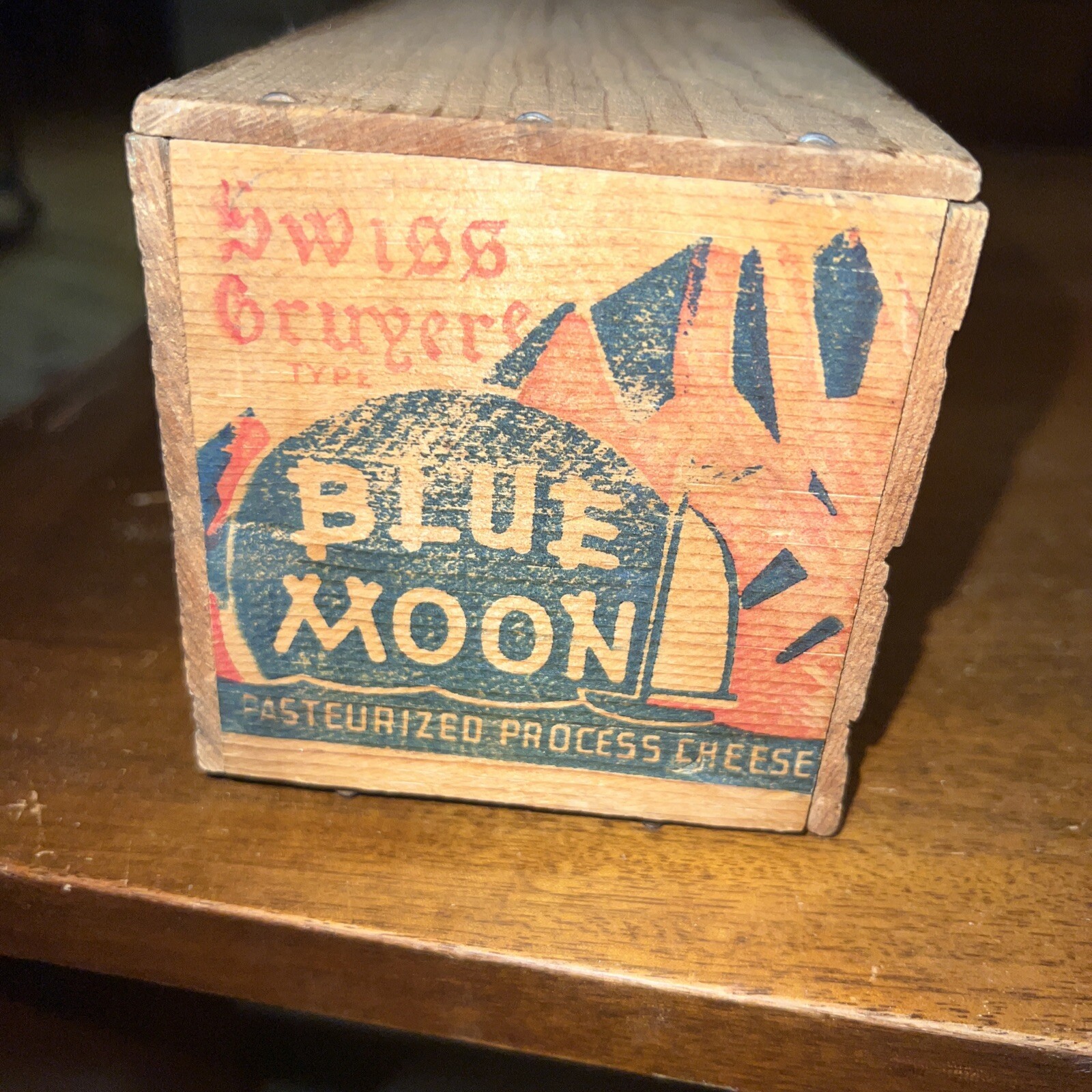 VINTAGE RARE OLD BLUE MOON SWISS GRNYERE CHEESE FOODS THORP WIS WOOD ...