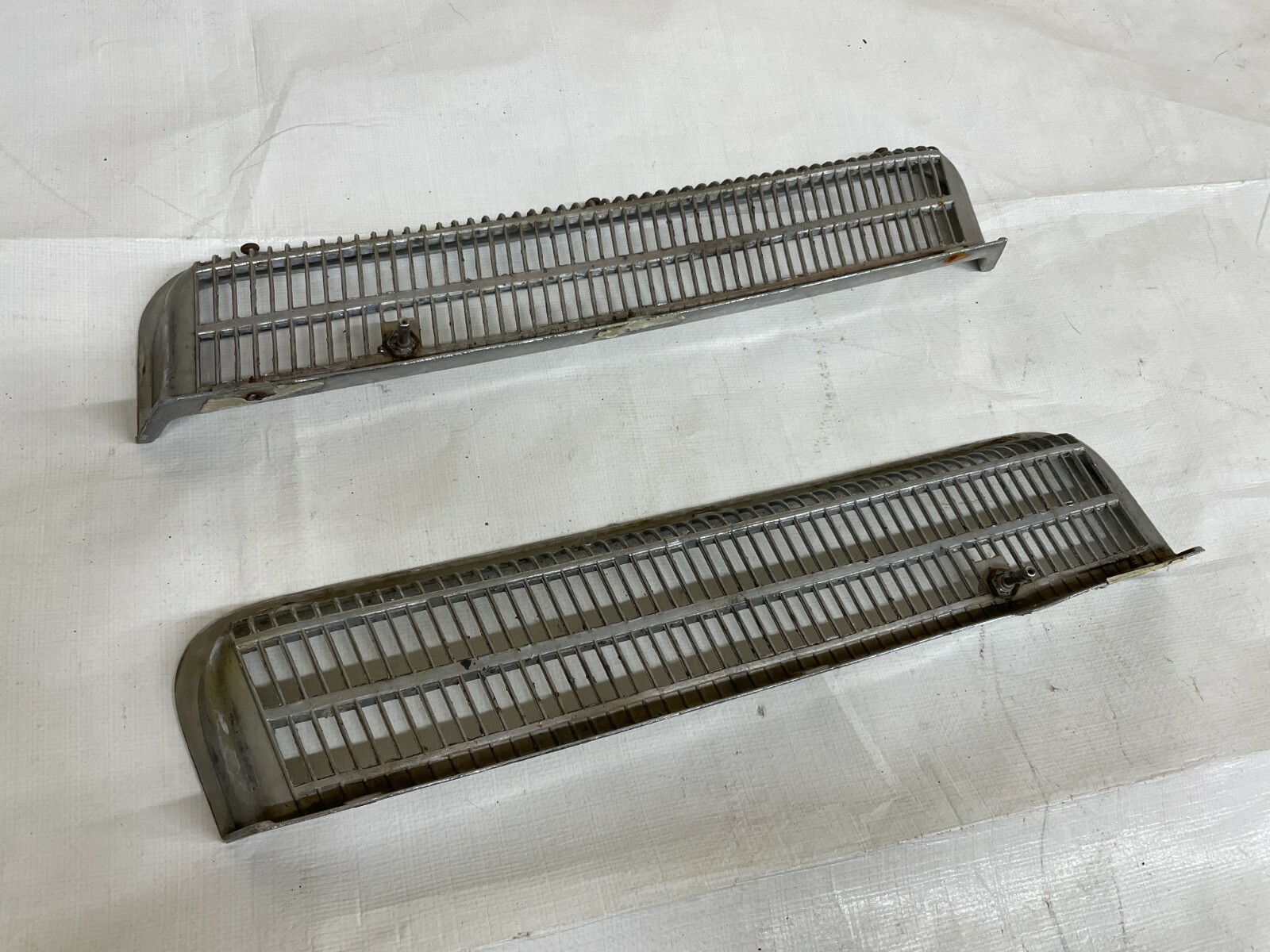 1963 1964 Buick Riviera Cowl Screen Vent Trim Molding Louver Moulding ...