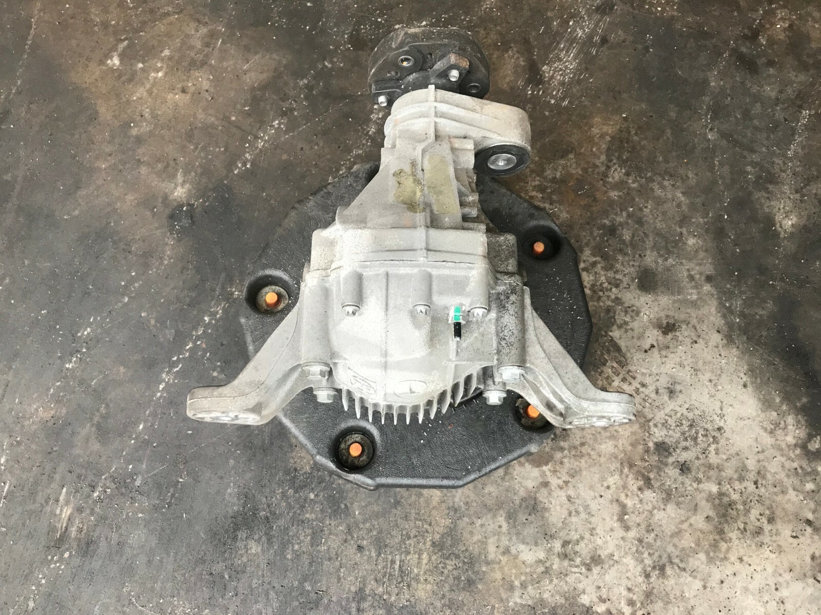 MERCEDES BENZ GL450 X164 OEM 07-12 REAR AXLE CARRIER DIFFERENTIAL ZF ...