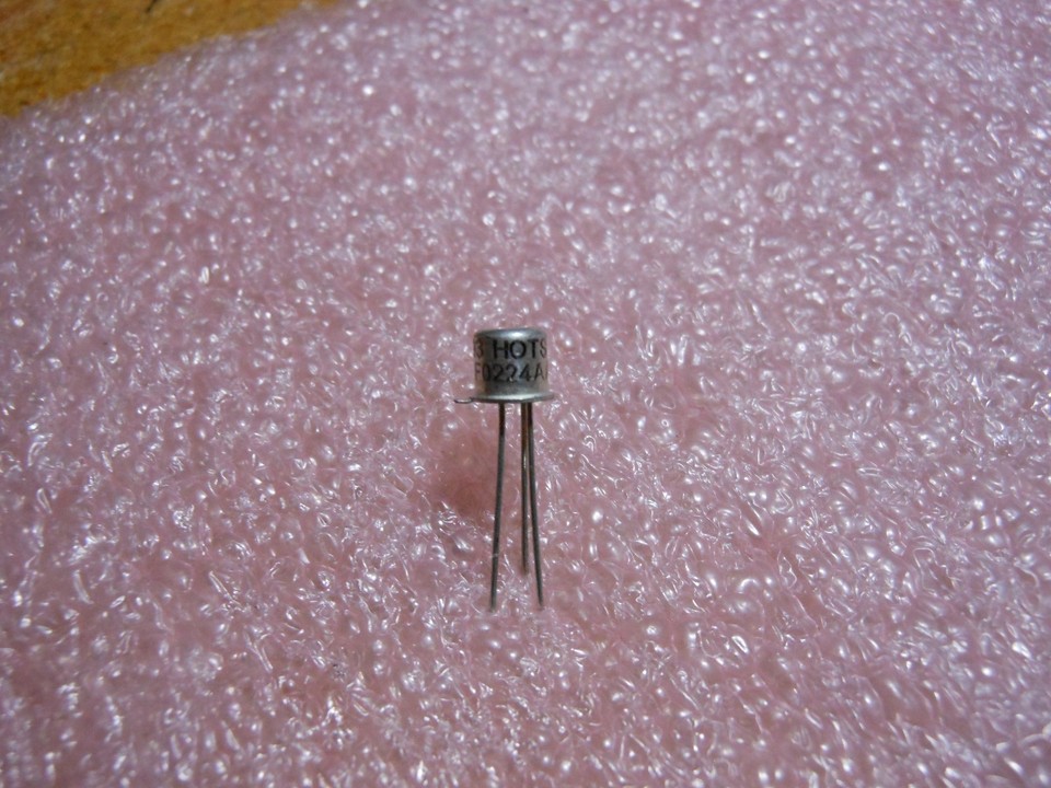 SILICONIX TRANSISTOR ( LOT OF 5 PC ) PART # 2N4393 NSN: 5961-00-003 ...