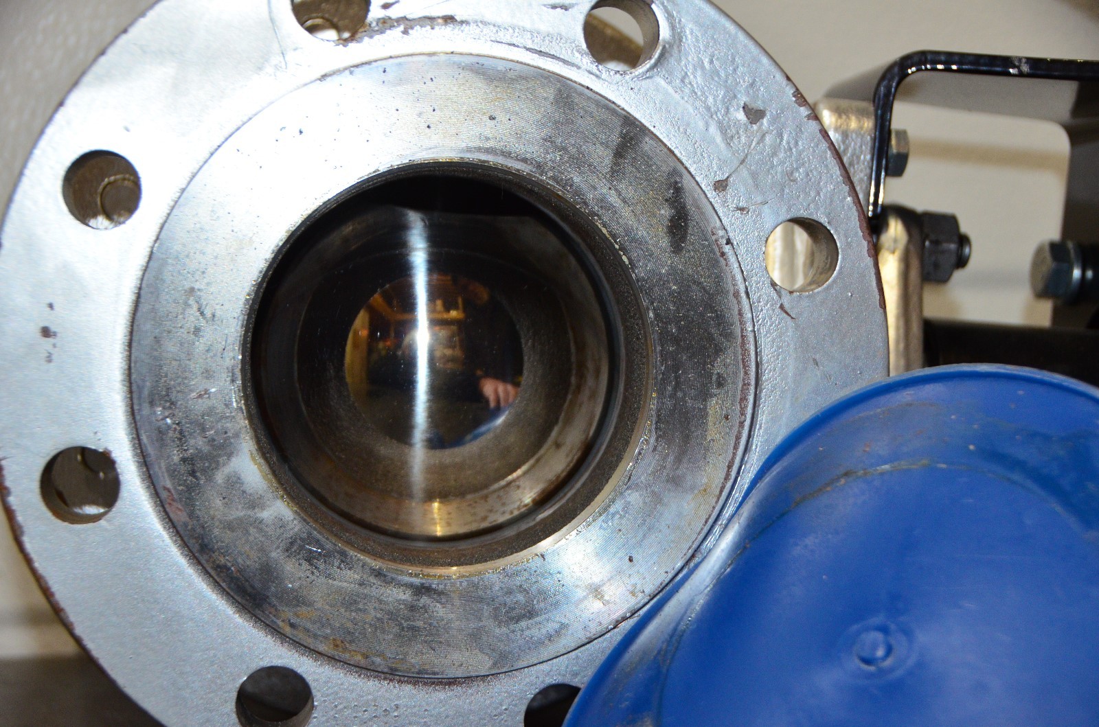 Dynatorque 7D-33-2600 DT7 Manual Handwheel Actuator & Velan 4" WCB ...