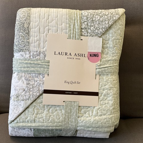 Laura Ashley, Celina Patchwork Unwashed. King Size Quilt & Sham Set ...