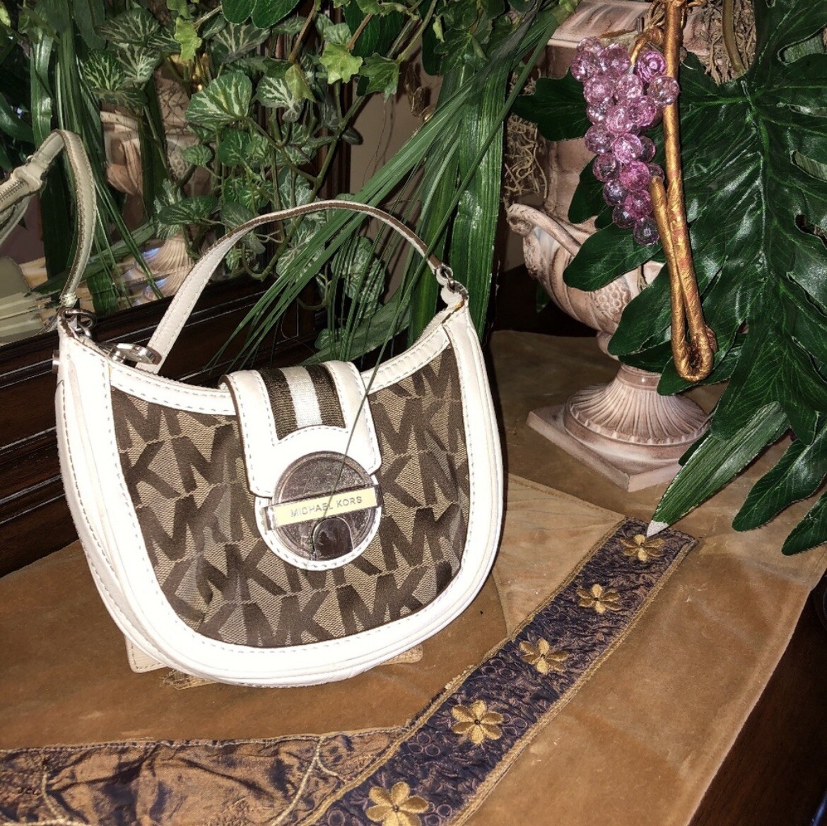 Michael Kors Vintage Monogram Shoulder Purse - Gem