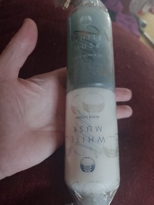 THE BODY SHOP WHITE MUSK SMOOTH BODY LOTION 125ml &bath and shower gel ...