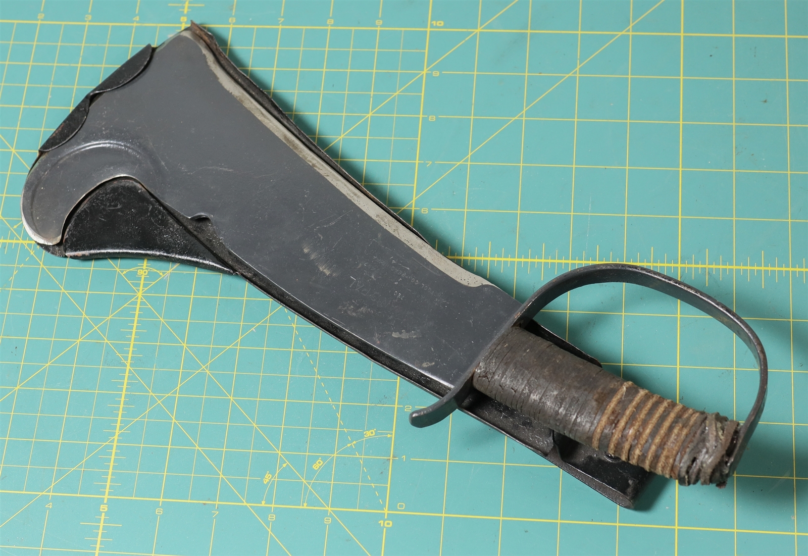 Incorrect Scabbard Victor Tool USA Woodsman's Pal 780 Survival Utility ...