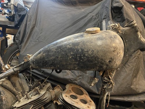 HARLEY NARROWED SPLIT TANKS CHOPPER BANANA WASSELL FLATHEAD PANHEAD ...