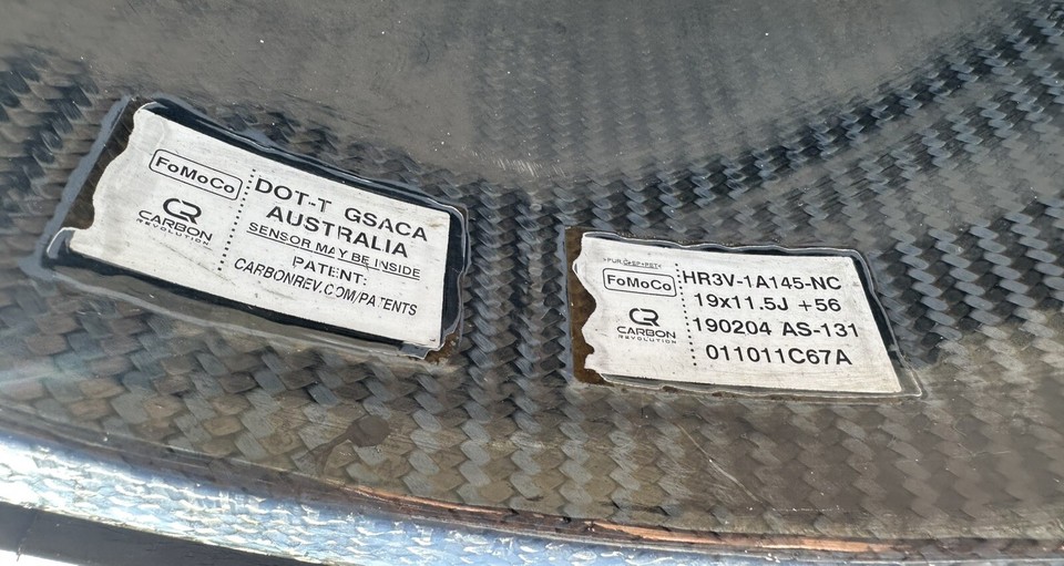 Ford Mustang Shelby GT350R 19" Carbon Fiber REAR Wheel Rim Factory OEM ...