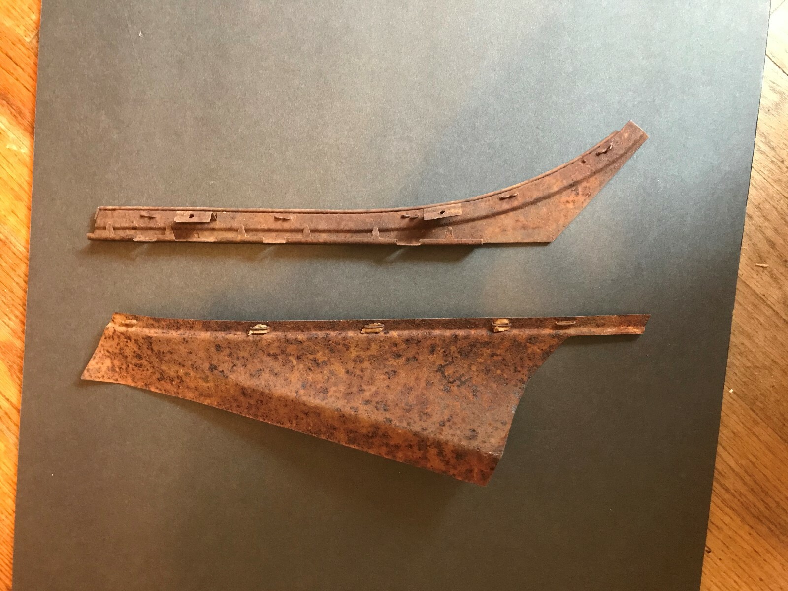 1958 Chevy Impala rear quarter inner door glass sail panel trim ...